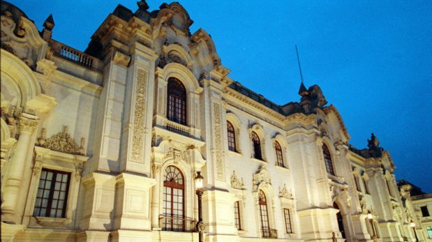 Pueblo de camarones por Josefina Barrón Columnistas Opinión El